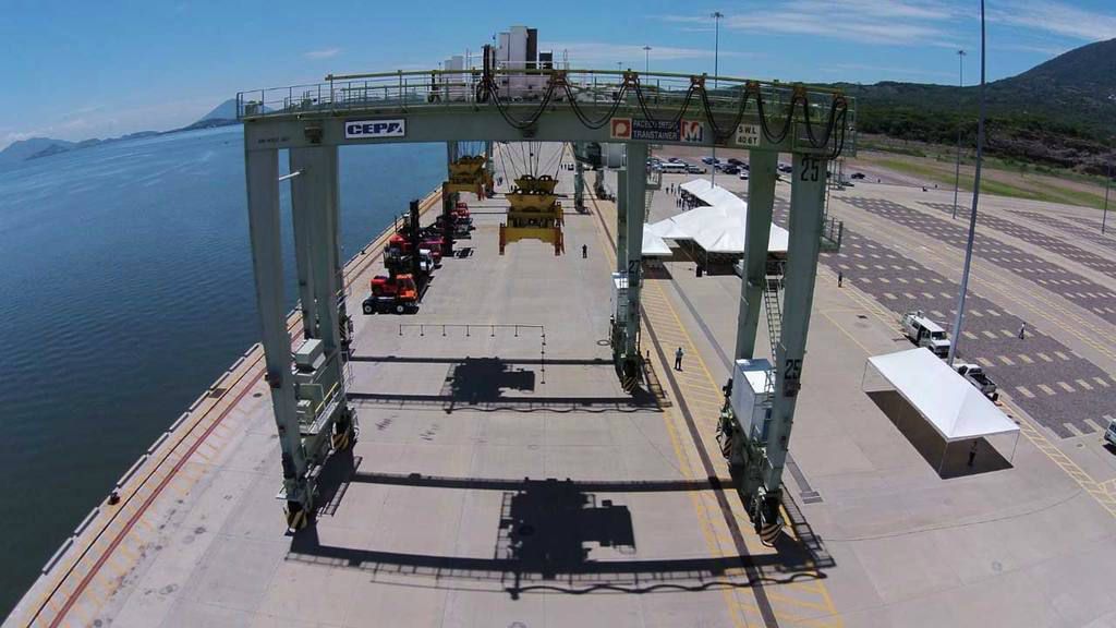 Embajada de EE.UU. pide a CEPA suspender licitación de Puerto de la Unión Embajada de EE.UU. pide a CEPA suspender licitación de Puerto de la Unión