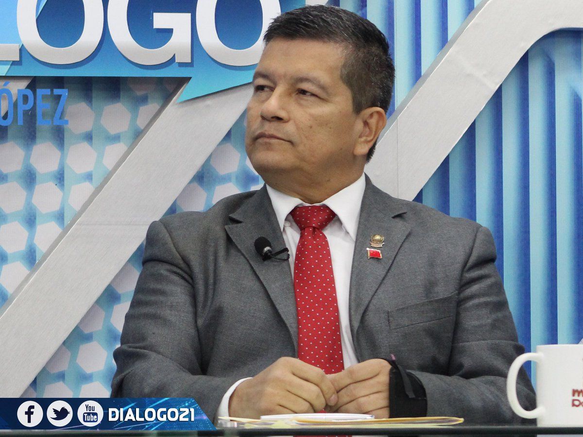 Diputado Manuel Flores: Es un honor que me hayan quitado la visa por mi ...