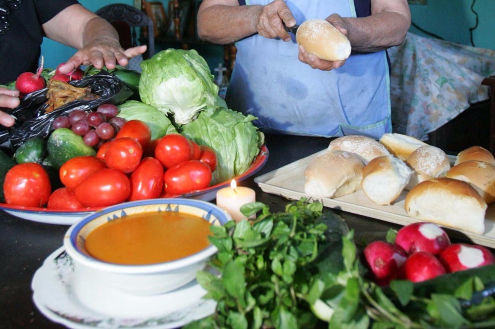 Salvadoreños pagaron más por sus cenas de navidad y fin de año en ...